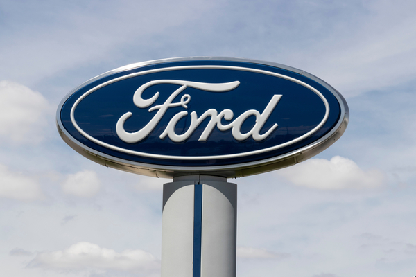 Ford Reinstates Dividends After High Earnings