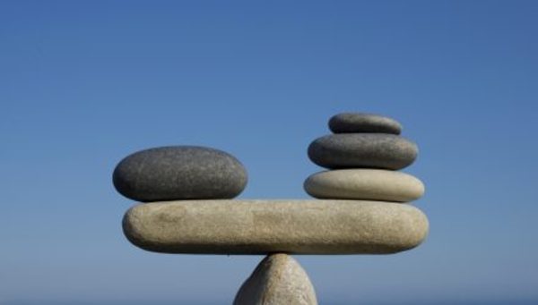 What Is an Equal-Weight Strategy?